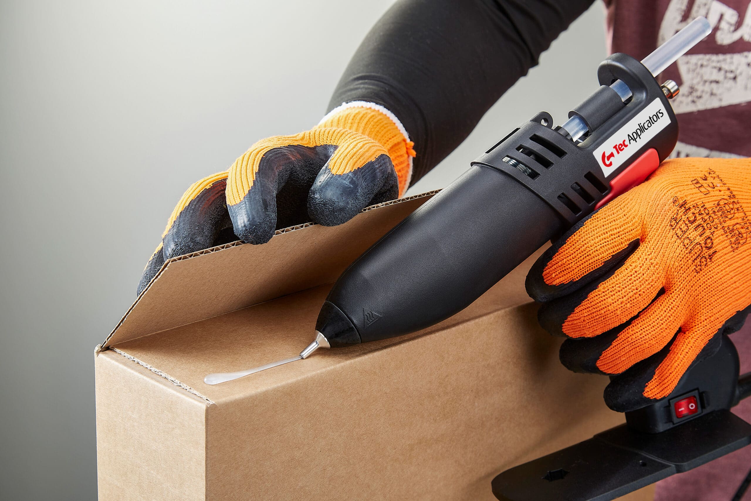 How do hot melt adhesives work? | Power Adhesives