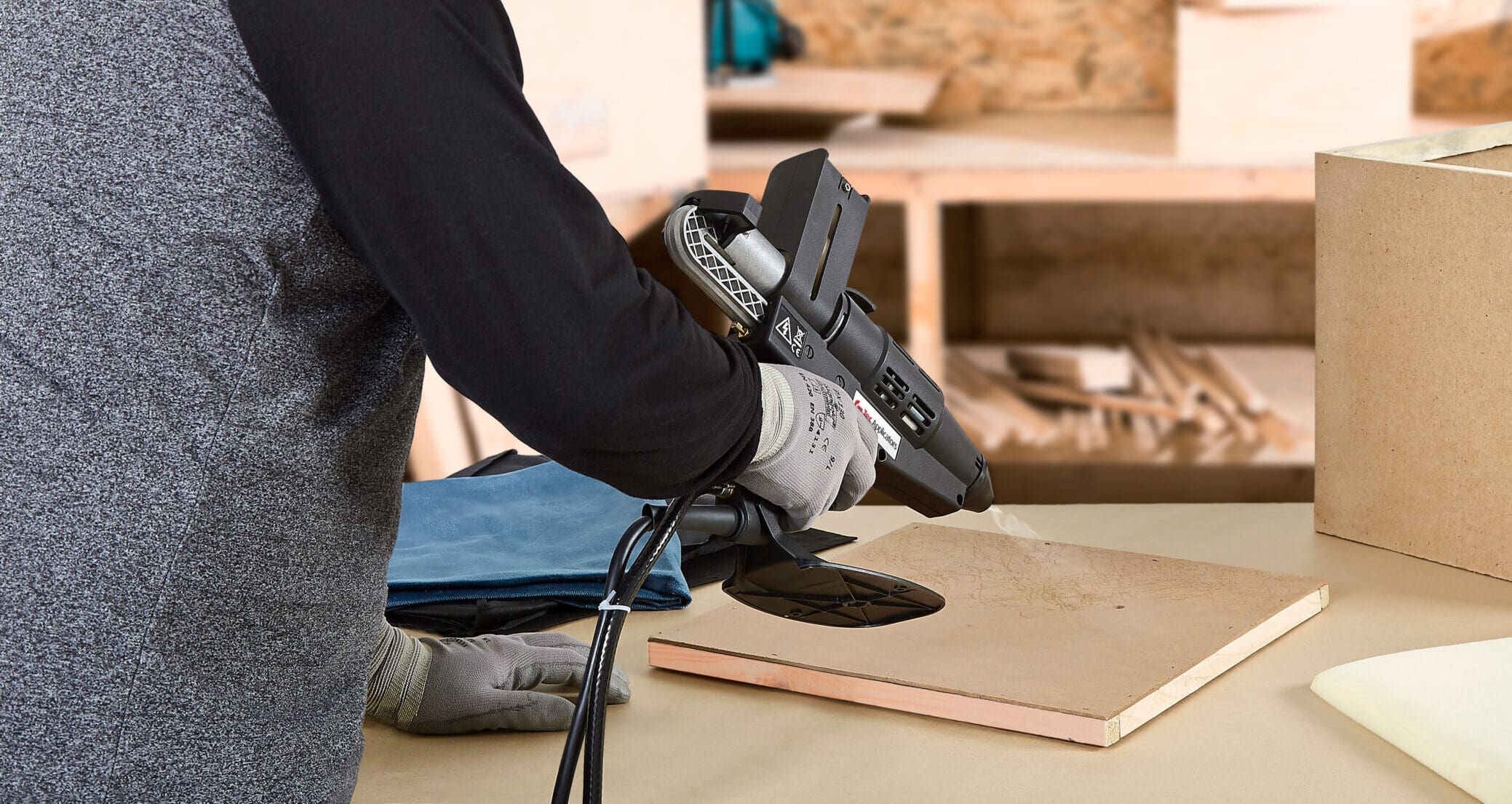 Power Adhesives to Showcase Innovative Tecbond Sprayable Hot Melt ...